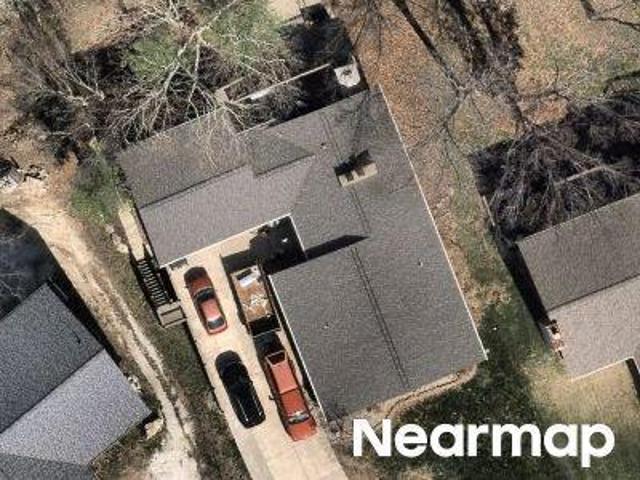 Lakewood Dr