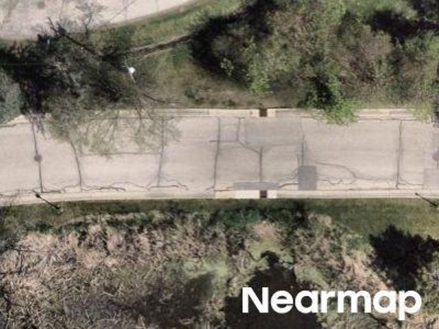 Lakewood Dr 28