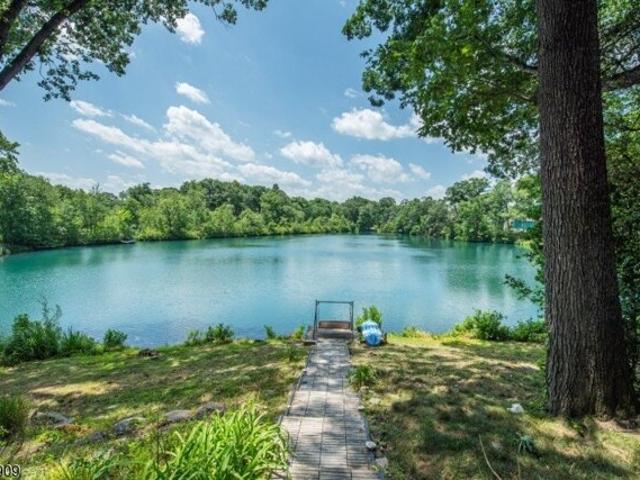 Lakewood Dr, Denville, Home For Sale