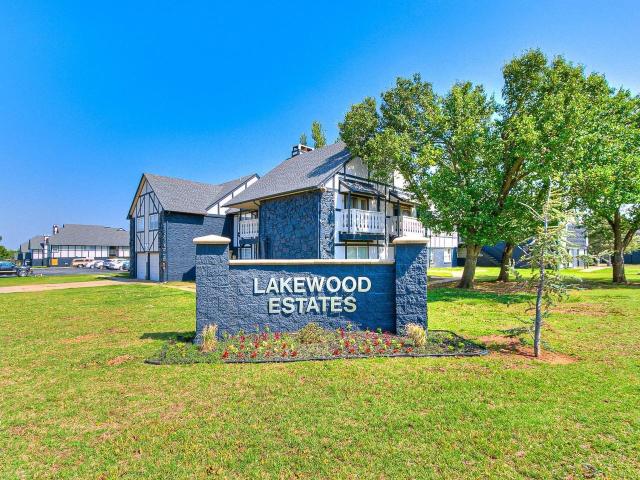 Lakewood Estates | Spacious 2 2 Bedroom Apartment for Rent at 7806 Lyrewood Ln, Oklahoma City, OK 73132
