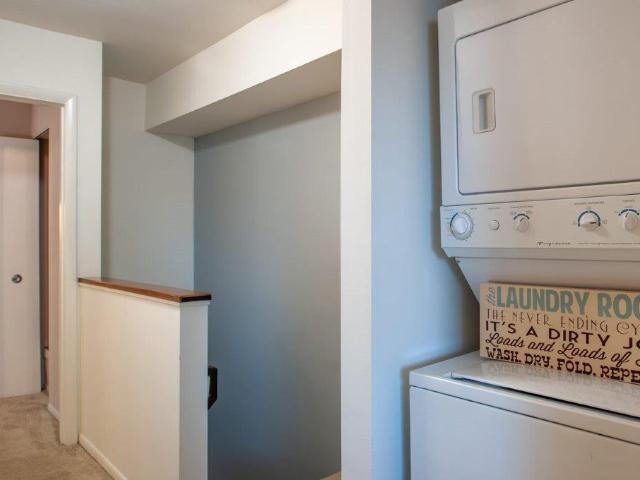 Lakewood Hills Apartments and Townhomes 3 Bedroom Apartment for Rent at 821 Sequoia Dr, Harrisburg, PA 17109