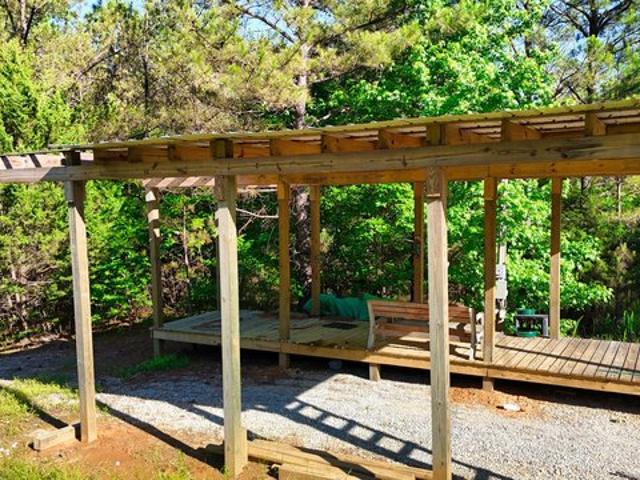 Lakewood Lake Ln, Huntingdon, TN 38344