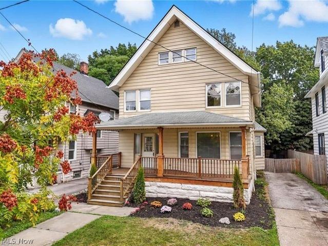1341 Beach Ave, Lakewood, OH 44107