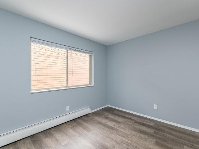Lakewood Pointe 1 Bedroom Apartment for Rent at 13509 Detroit Ave, Lakewood, OH 44107 Lakewood