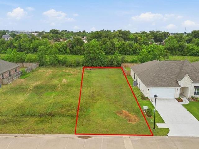 Lakewood Pointe 40 Ln, Lake Charles, LA 70605