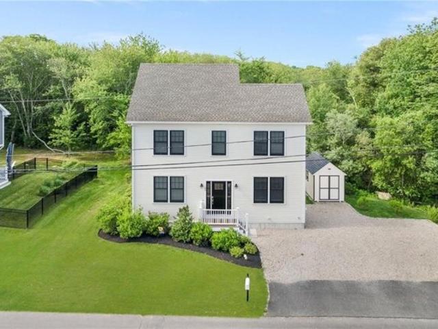 Lakeworth Ave, Narragansett, Home For Sale