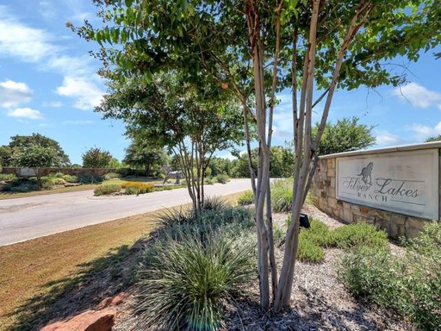 Lakeway Dr Lot 584, Bowie, TX 76230