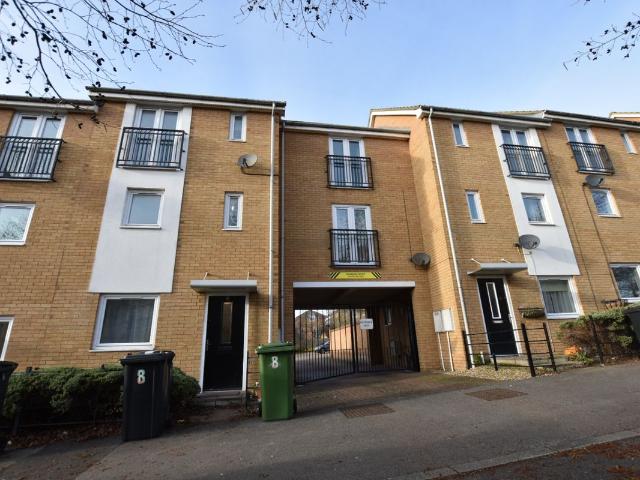 Lakeview Way, Hampton, Peterborough PE7, 4 bed terraced house to rent, £1,325 pcm | PrimeLocation
