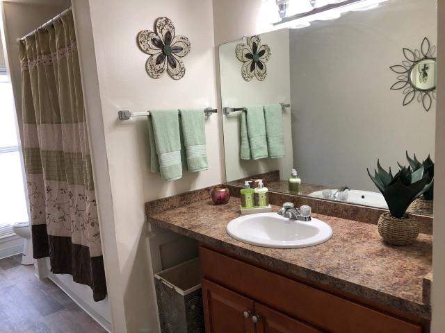 Lakeview Apartments Studio Apartment for Rent at 590 Lower Landing Rd, Blackwood, NJ 08012