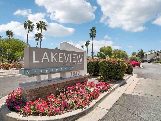 Lakeview at Superstition Springs 3 Bedroom Apartment for Rent at 1849 S Power Rd, Mesa, AZ 85206 Superstition Springs