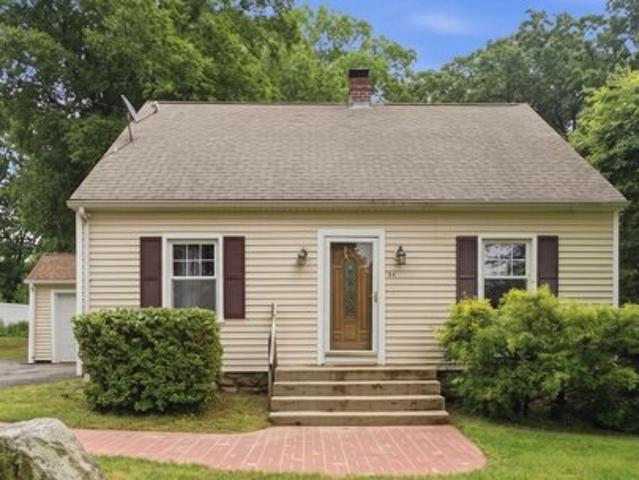 Lakeview Ave, Cheshire, Home For Sale
