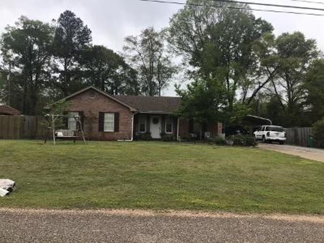 Lakeview Cir