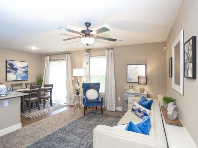 Lakeview Crossing 3 Bedroom Apartment for Rent at 900 Se Tequesta Ln, Blue Springs, MO 64014