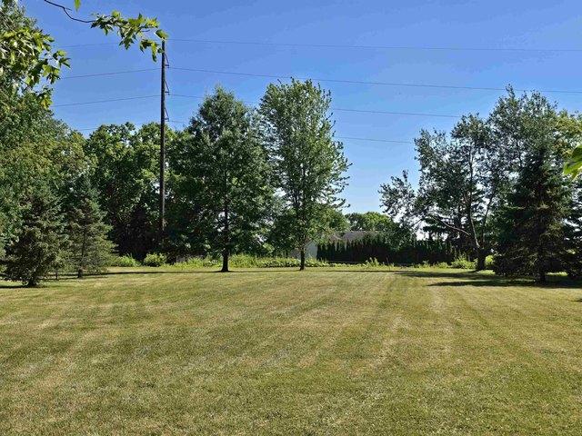 Lakeview Ct, Menasha, WI 54952