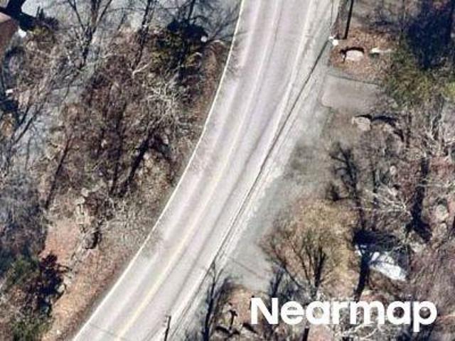 Lakeview Dr W