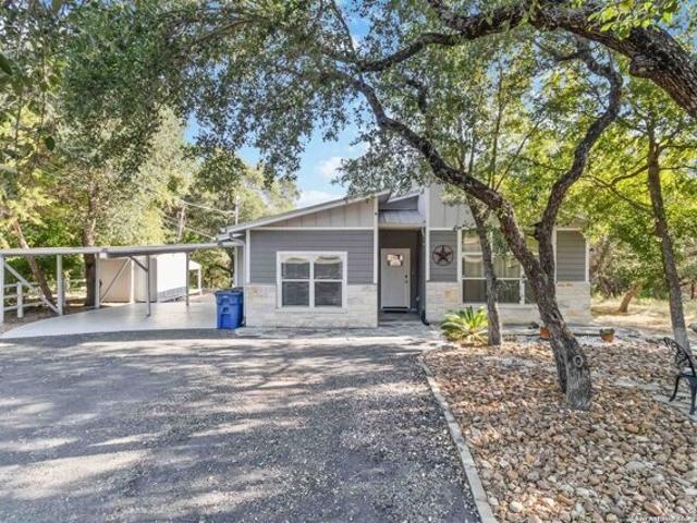Lakeview Dr, Canyon Lake, Home For Sale