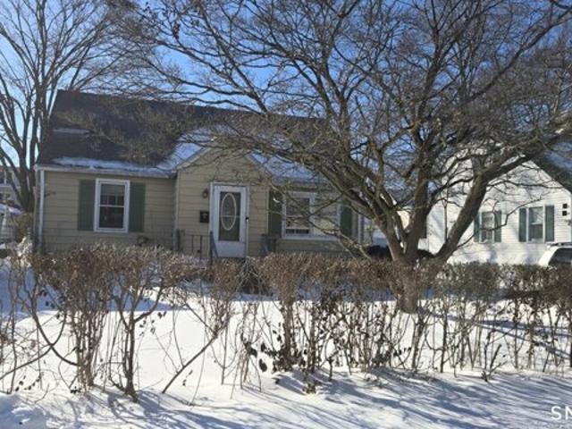 Lakeview Dr, Norwalk, Home For Sale