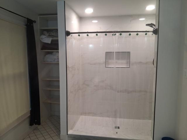 Lakeview Luxury Primary Suite