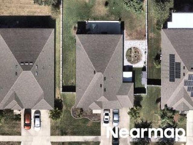 Lakeview Oaks Ln
