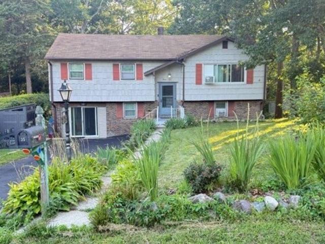 Lakeview Rd, Ringwood, Home For Sale