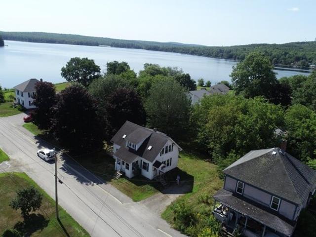 Lakeview St, Lincoln, Home For Sale