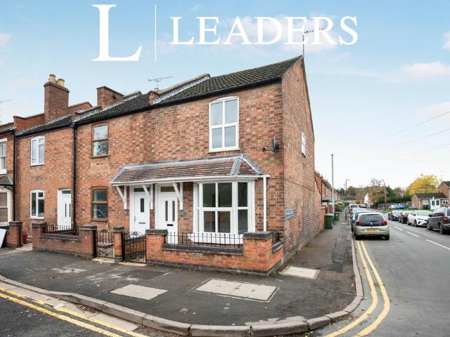 Lakin Road, Warwick, CV34 2 bed house to rent £1,550 pcm £358 pw
