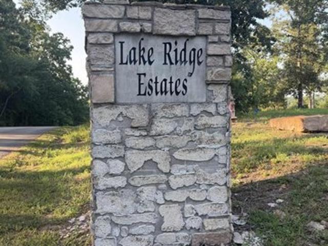 Lale Ridge Ests, Searcy, AR 72143