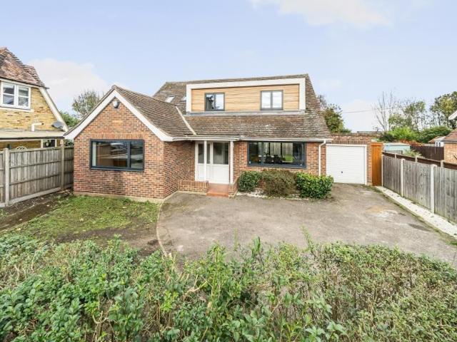Laleham, Surrey TW18, 4 bed detached house to rent, £3,250 pcm | PrimeLocation