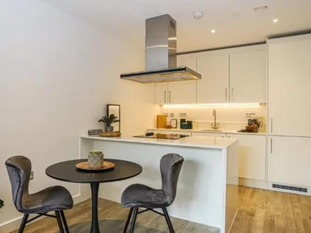 Lalehzar, Great Hampton Street, Birmingham, B18 6AQ, United Kingdom | 2 bed house for rent #167710024 | Rentberry