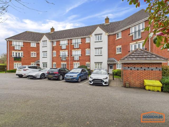Lapwing Close, Brownhills WS8, 2 bed flat to rent, £925 pcm | PrimeLocation