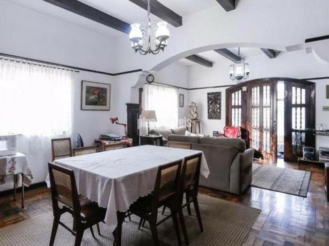 LAPA Casa à venda com 300m², 4 quartos e 7 vagas
