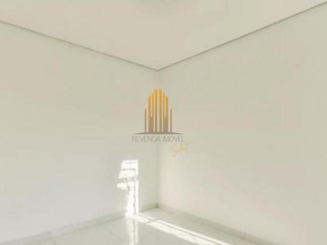 LAPA SOBRADO RESIDENCIAL DE 140M² POSSUI 3 DORMITÓRIOS, 2 BANHEIROS E 2 VAGAS