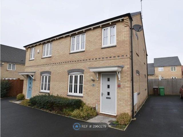 Lapins Close, Nottingham NG8, 3 bed semi detached house to rent, £1,300 pcm | PrimeLocation