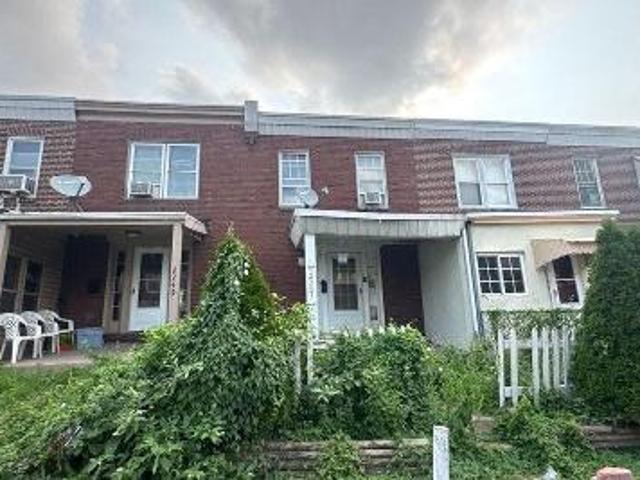 Larue St
