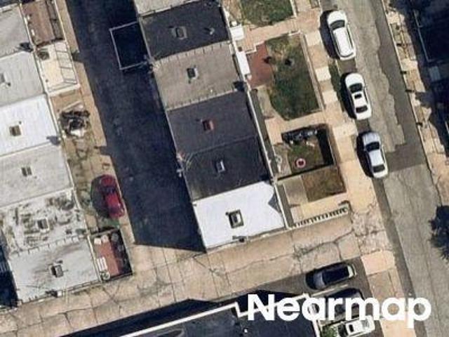 Larue St
