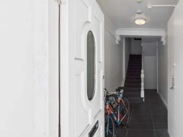 Lara Close, London, SE13 6HZ, United Kingdom | 2 bed apartment for rent #165952642 | Rentberry