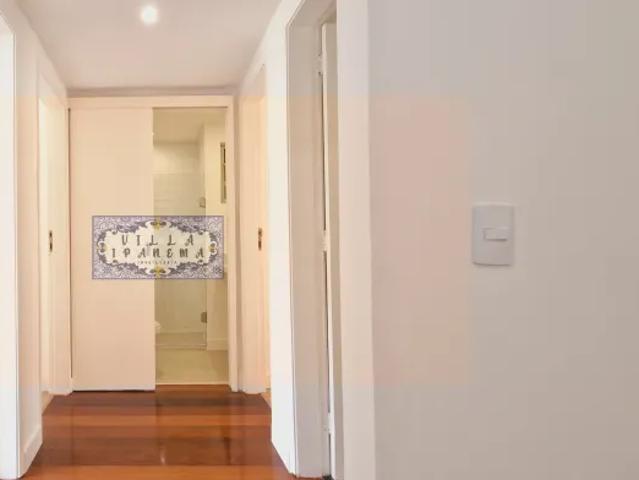 Laranjeiras rua pereira da silva 120m² reformadíssimo linda vista 3 quartos 4 banheiros play vaga