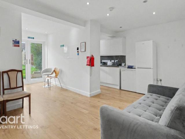 Larch Tree Avenue, COVENTRY 5 bed terraced house to rent £1,875 pcm £433 pw