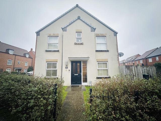 Larch Close, Nuneaton CV10, 2 bed end terrace house to rent, £1,150 pcm | PrimeLocation