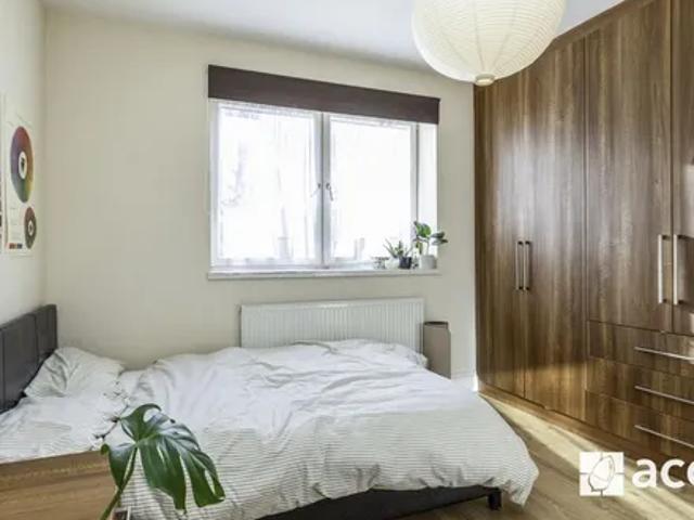 Larch House, 1 45 Swan Road, Canada Water, London, SE16 7DY, United Kingdom | Room for rent #165459241 | Rentberry