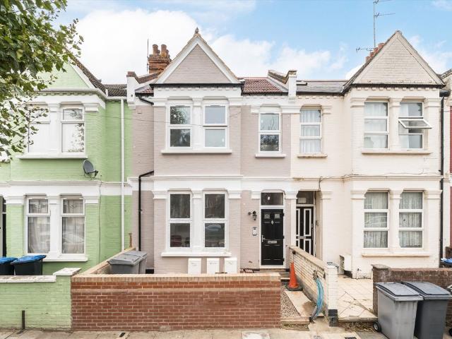 Larch Road, Cricklewood NW2, 1 bed flat to rent, £1,647 pcm | PrimeLocation
