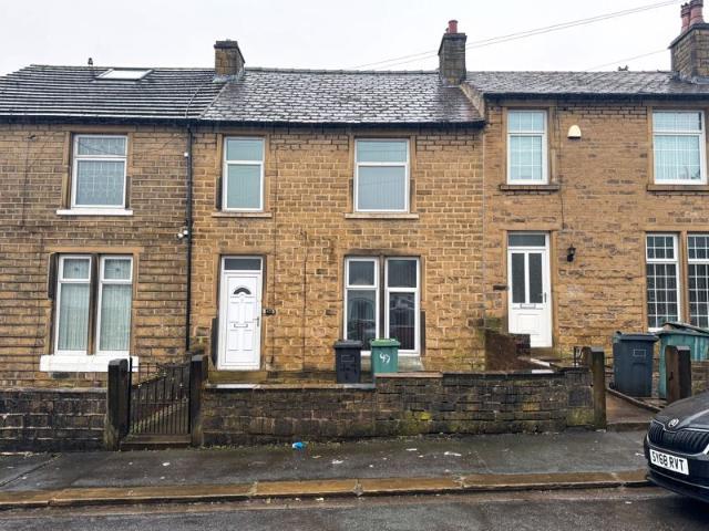 Larch Road, Huddersfield HD1, 3 bed terraced house to rent, £850 pcm | PrimeLocation