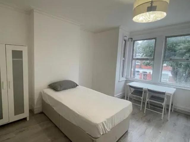 Larch Road, London, NW2 6SE, United Kingdom | Room for rent #138696474 | Rentberry
