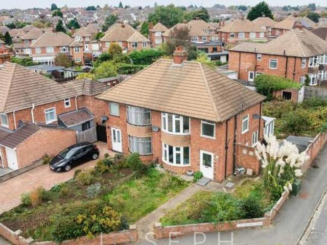 Larchcroft Road, Ipswich, 3 Bedroom Semi detached