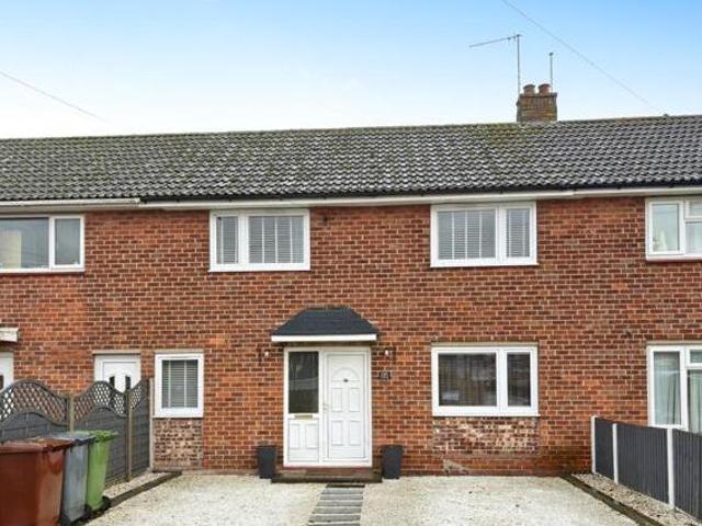 Larchwood Crescent, Lincoln, 3 Bedroom Terraced