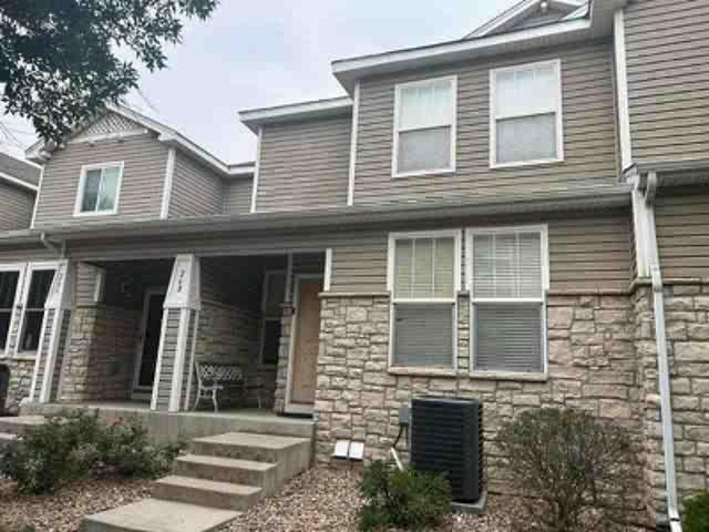 Laredo St Unit 26b