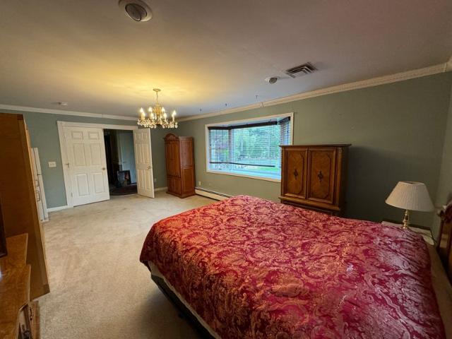 Large 13’3” x 20’10’ converted living room