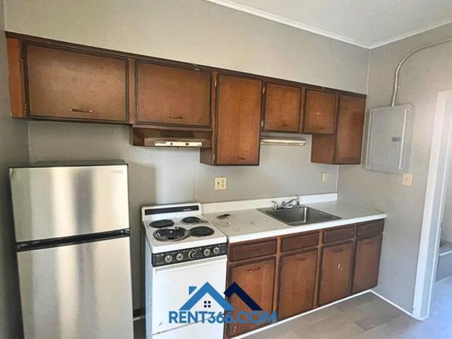 Large 1 Bedroom Apartment Available in Pottsville