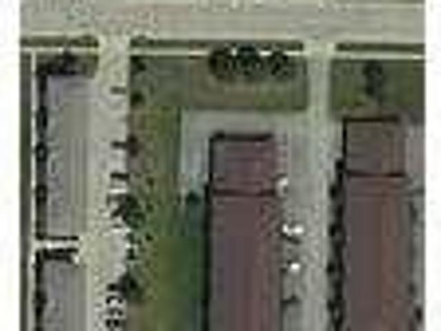 Large 2 bedroom HEAT & ATTACHED GARAGE included