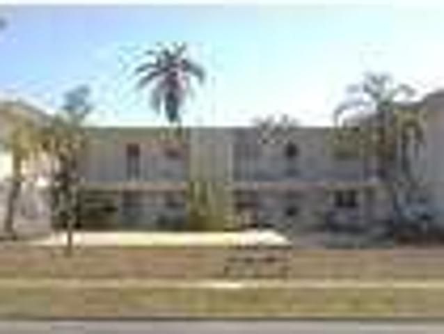 Large 2 bedroom with easy access to 4th st n and 54th ave n